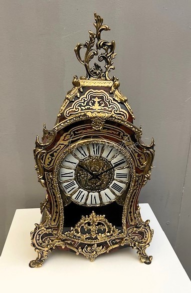 Prestigious boulle watch with bronzes - Art Prestige – Luxury Furniture